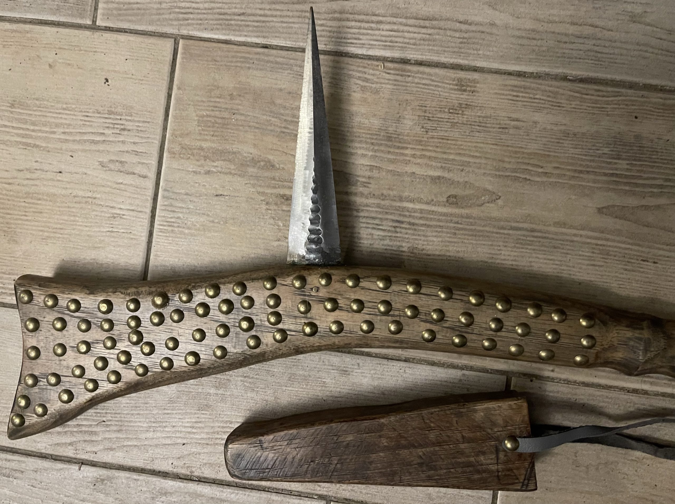 How To Make A Gunstock War Club